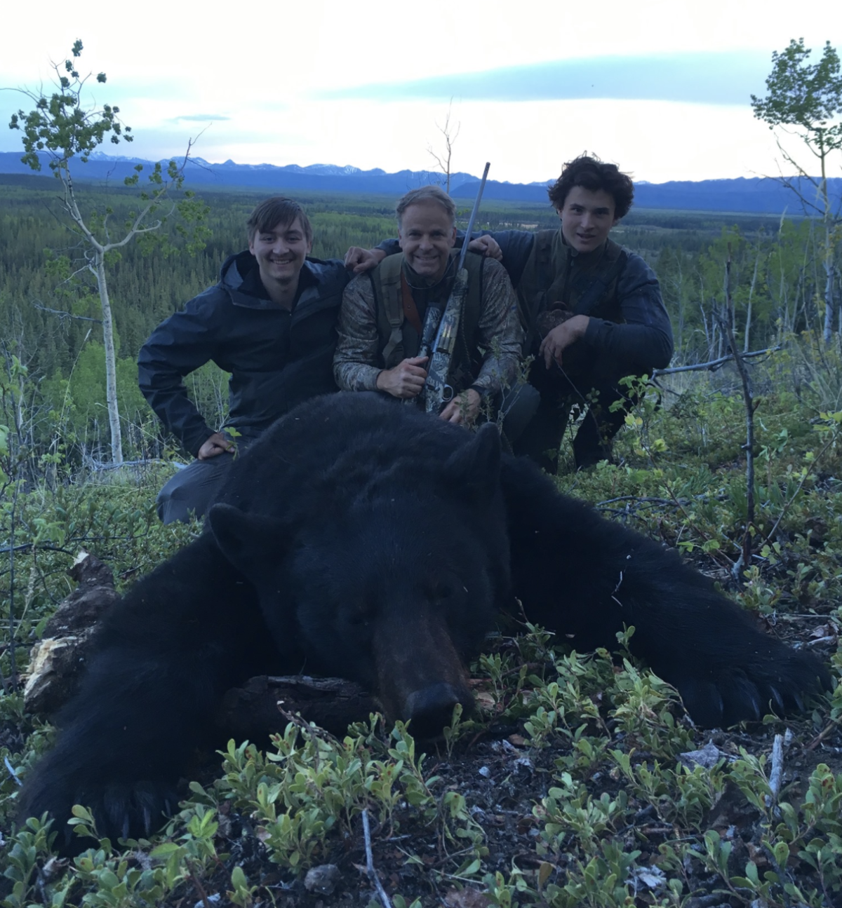Alaska Grizzly Bear Hunt 10505